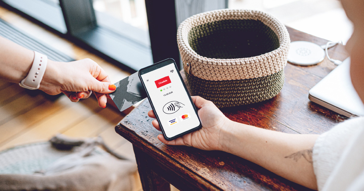 Į turgų su banko kortele: vis daugiau smulkiųjų verslų siūlo galimybę ...